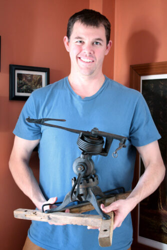 Antique Mouse Trap Collector - Farm Collector